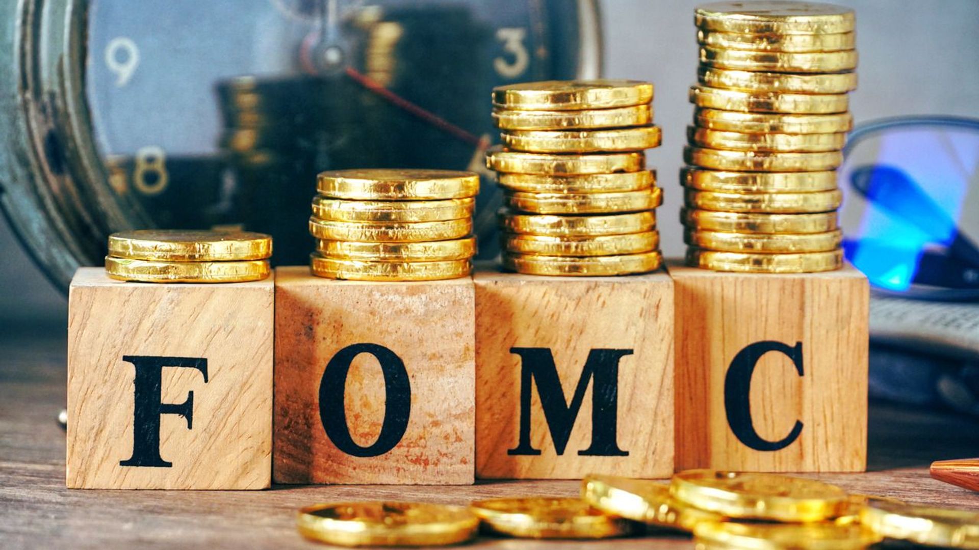 FOMC Quay Lại Tư Duy Trung Lập: Ảnh Hưởng Tiêu Cực Đối Với Tài Sản Rủi Ro, Bao Gồm Cả Giá Vàng ...